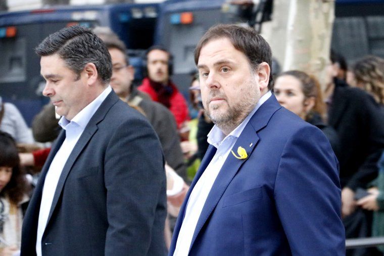 Es presenta a Sant Cugat el llibre 'Oriol Junqueras. Fins que siguem ...