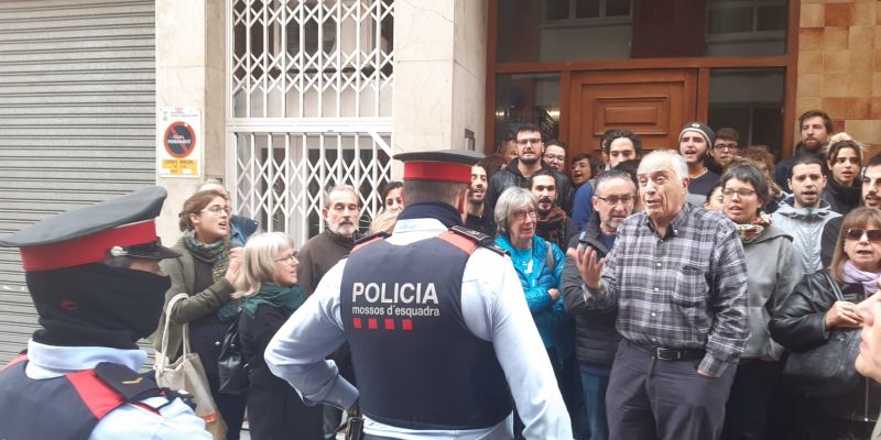 Aturen un nou desnonament a Sant Cugat